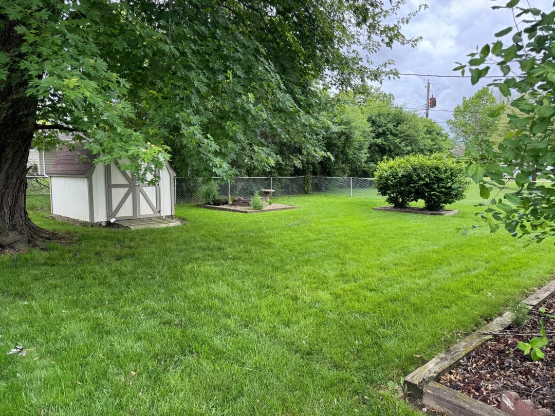 Online Only 504 S Stratton Way Auction